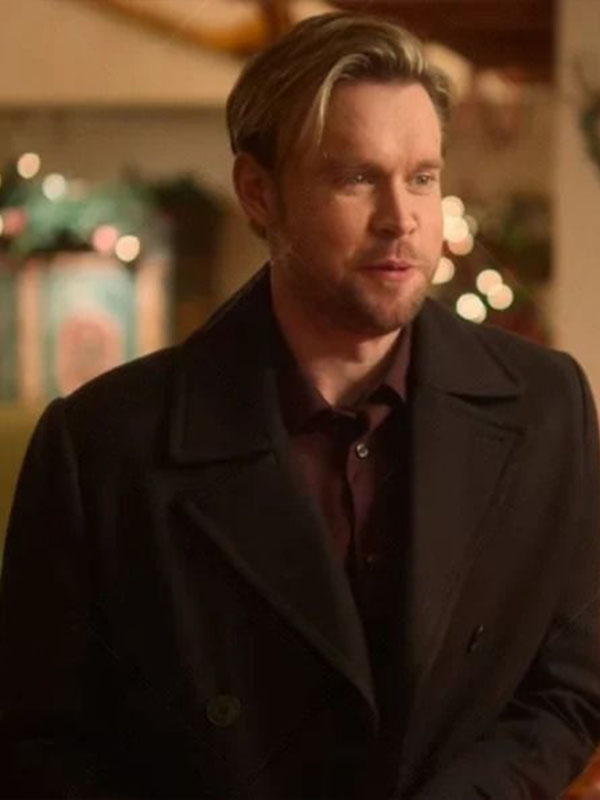 Falling for Christmas 2022 Chord Overstreet Black Coat | Hit Jacket