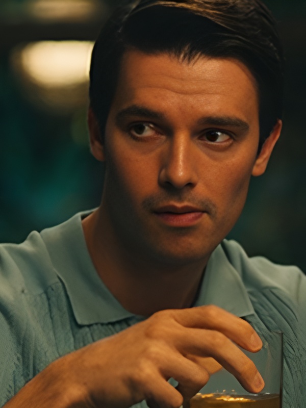 The White Lotus S03 Saxon Ratliff Blue Shirt | Patrick Blue Shirt